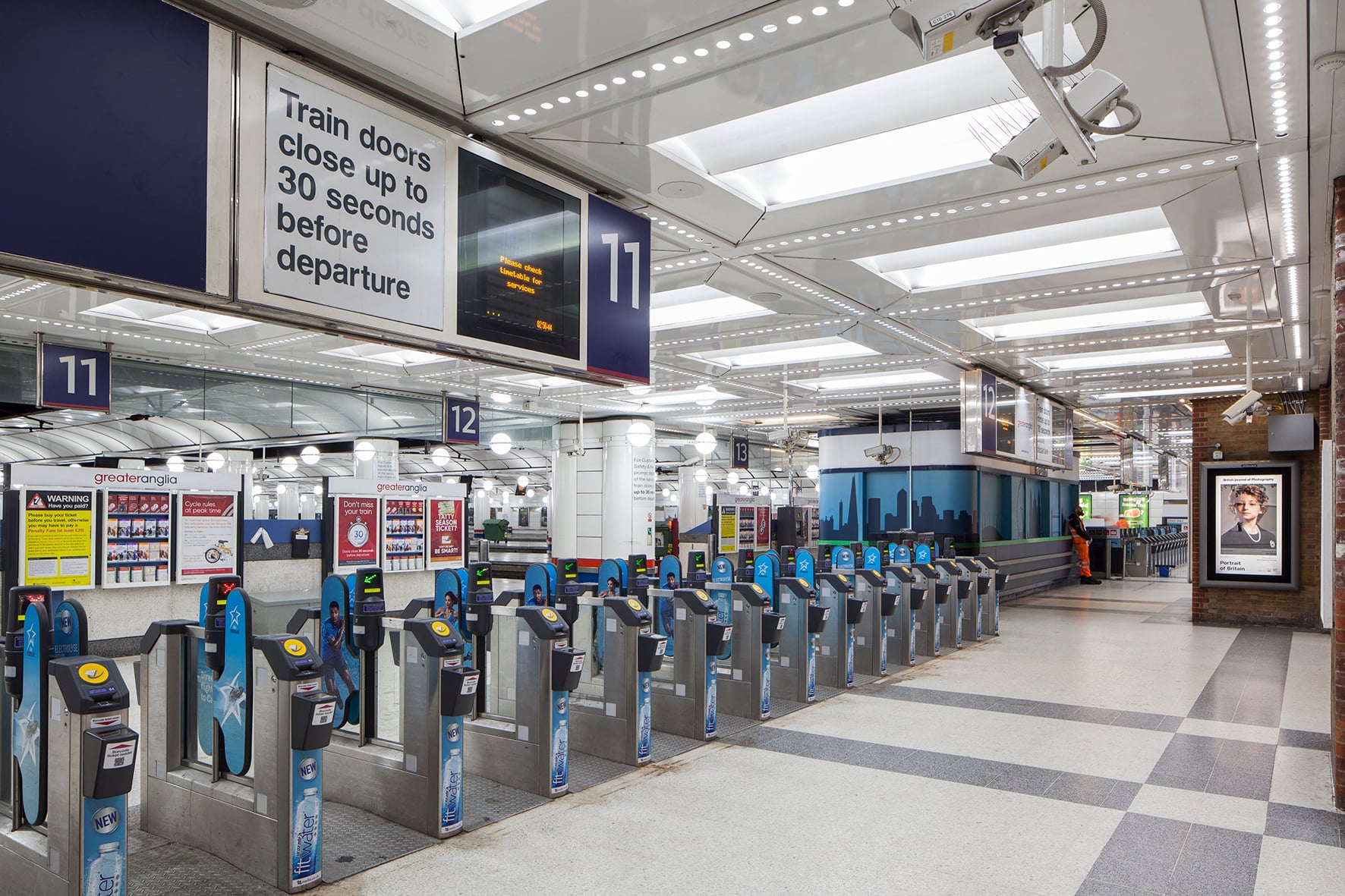 Liverpool Street Station installs Goodlight LED Lighting into train ...